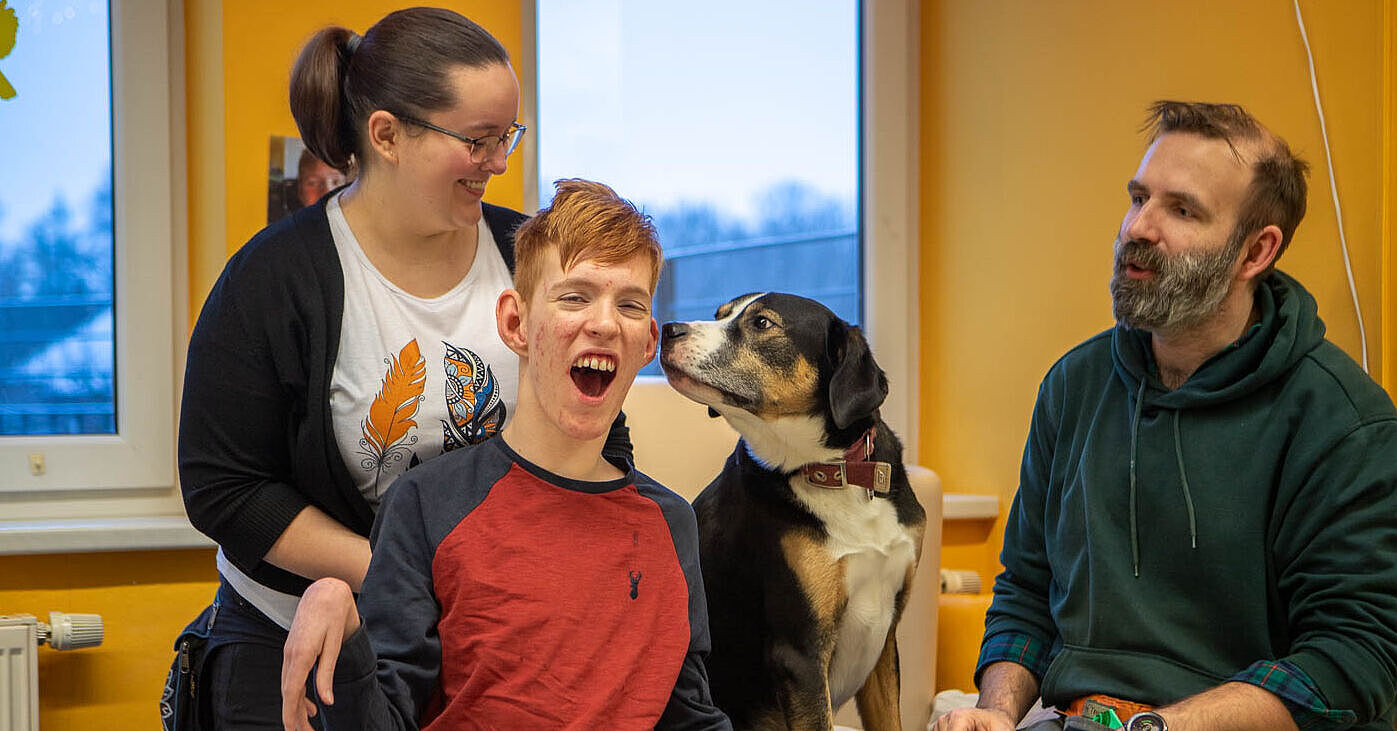 Epilepsiezentrum Kleinwachau: Ein Beispiel für Tiergestützte Pädagogik ...