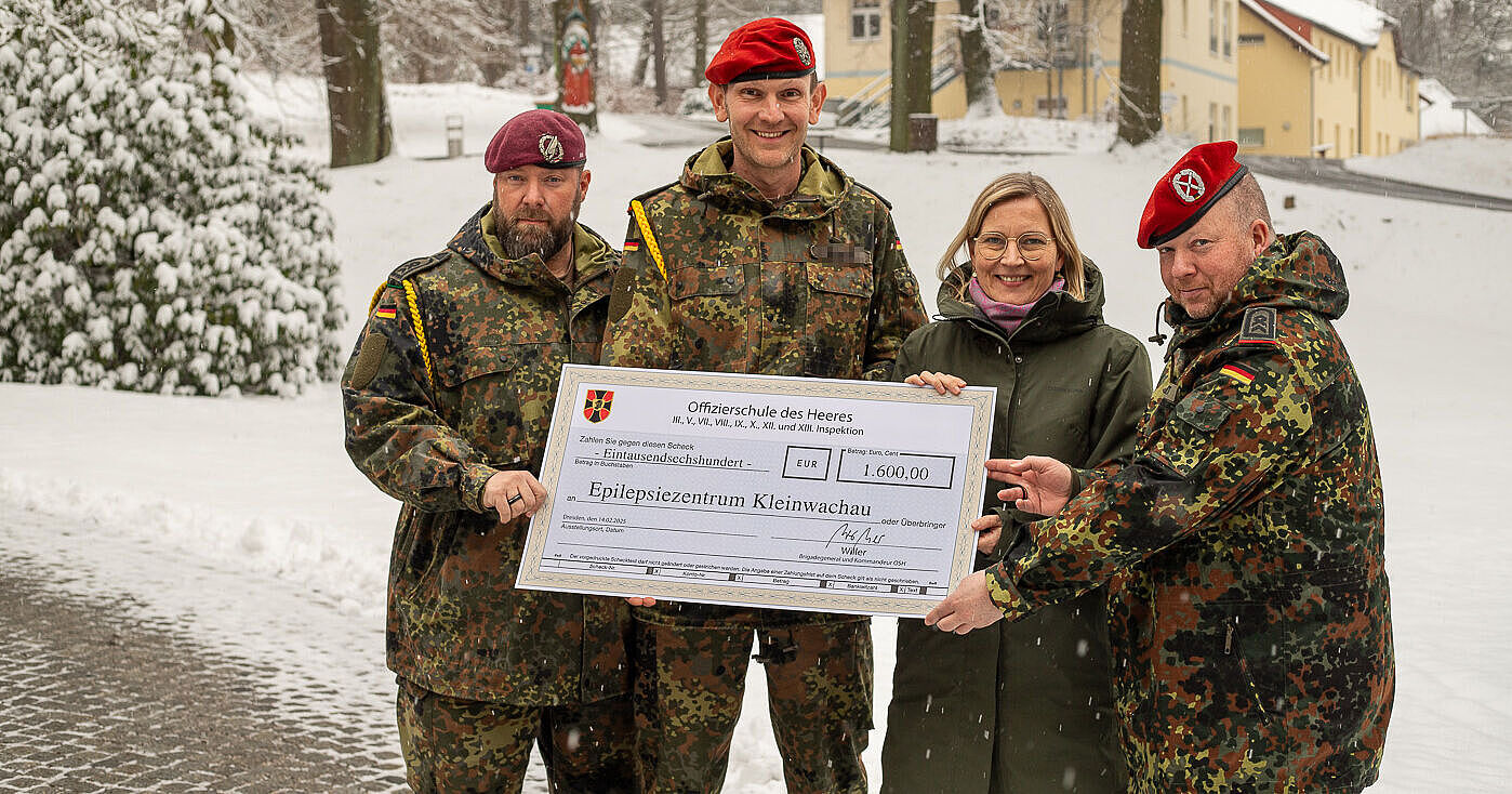 Epilepsiezentrum Kleinwachau: Bundeswehr-Offizierschule des Heeres aus ...